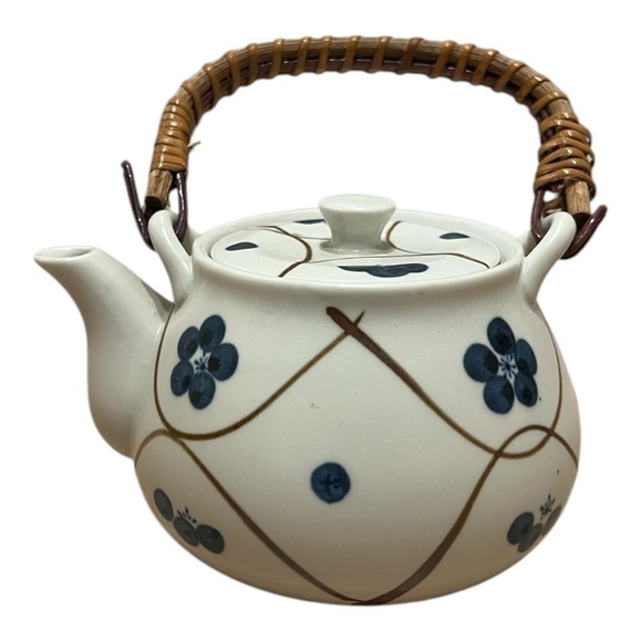 Dining | Vintage Teapot Ceramic Floral Leaves With Wicker Handle | Poshmark